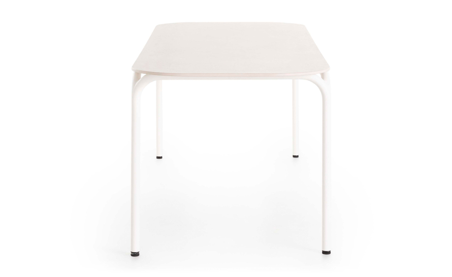 Capa Outdoor Dining Table by Søren Rose for Gandía Blasco | hive