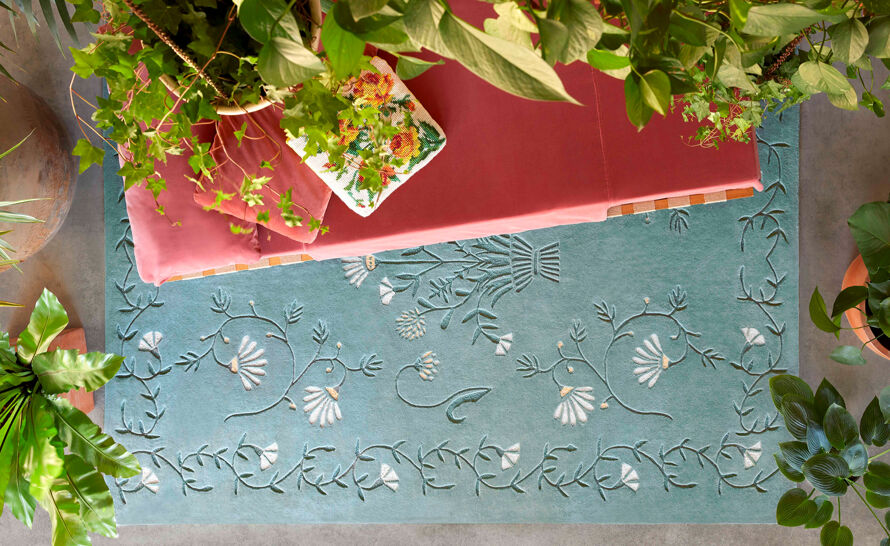Dreams White Daisy Hand Tufted Embroidered Rug by Brianda Fitz-James ...