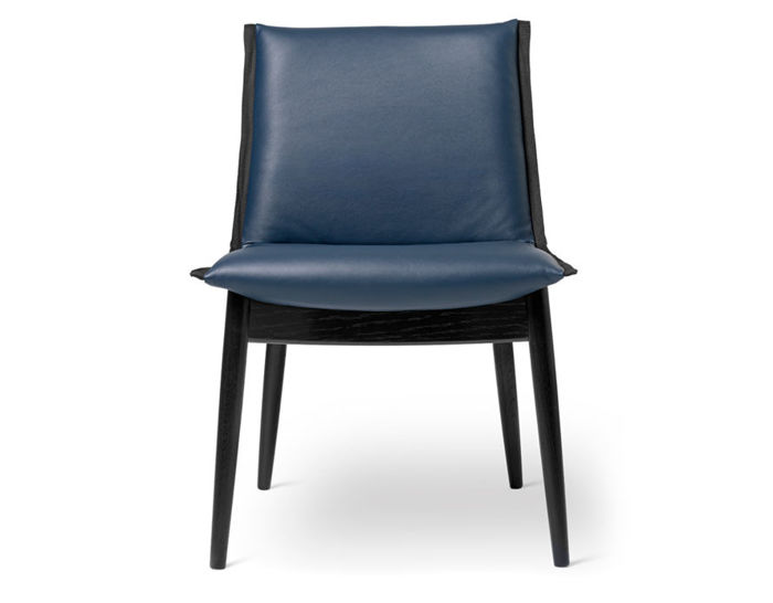 E004 Embrace Chair by Eoos for Carl Hansen & son | hive