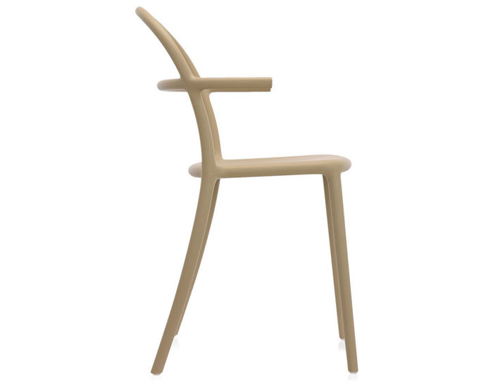 Generic C Chair by Philippe Starck for Kartell | hive