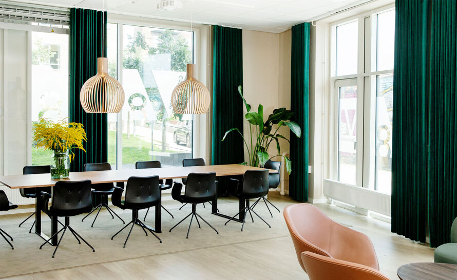 Octo 4241 Pendant Lamp by Seppo Koho for Secto Design | hive