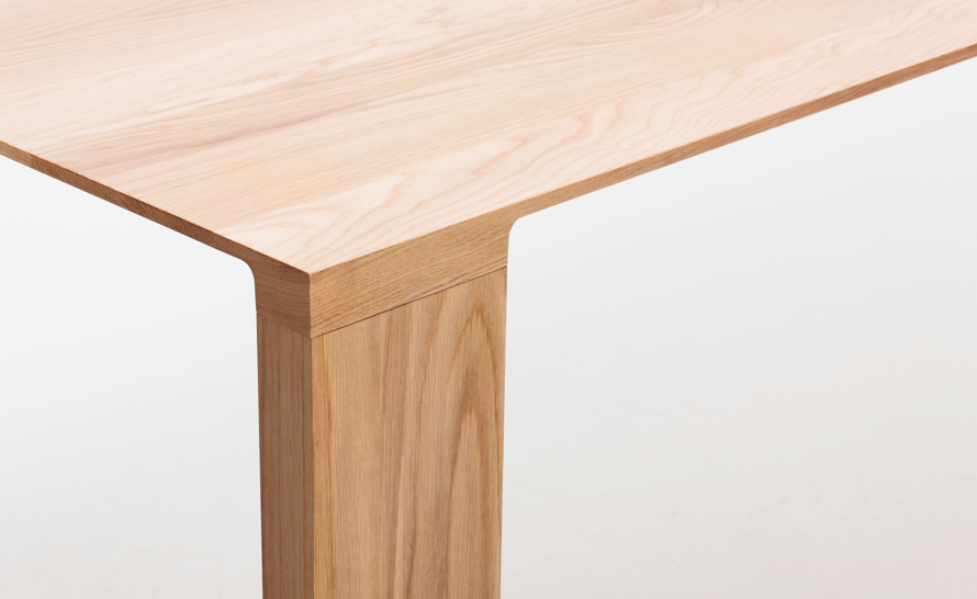 Radii Dining Table by Neils Bendtsen for Bensen | hive